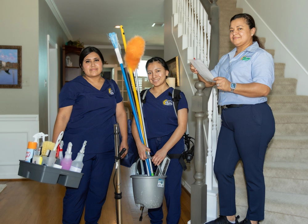 Contact Maid U Shine for Cleaning Services in Houston